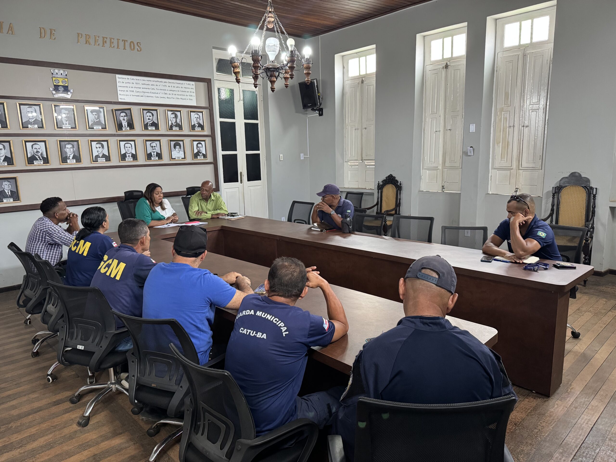 Prefeitura de Catu fortalece diálogo com a Guarda Municipal em reunião ...